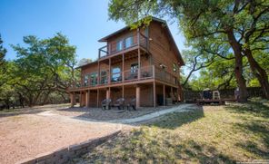 1175 Colleen, Canyon Lake, TX 78133 - HAR.com