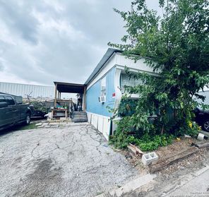 4801 Goldfield, San Antonio, TX 78218 - HAR.com