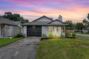 23347 Prairie Bird Dr, Spring, TX 77373 - HAR.com