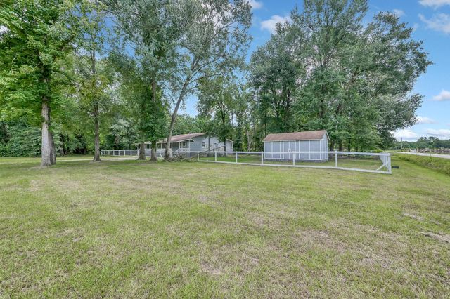 17835 Autumn Leaf Ln, New Caney, TX 77357 - HAR.com