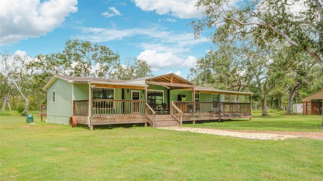 1142 Private Road 648, Bay City, TX 77414 - HAR.com