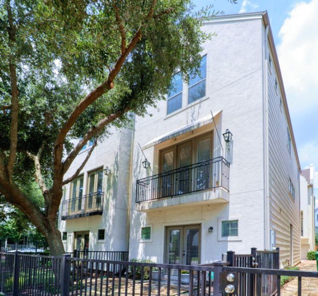 904 Patterson St, Houston, TX 77007 - HAR.com