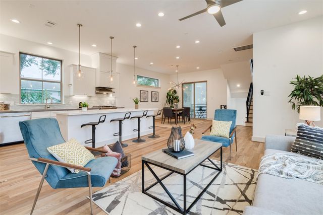 1414 Wichman St, Houston, TX 77007 - HAR.com