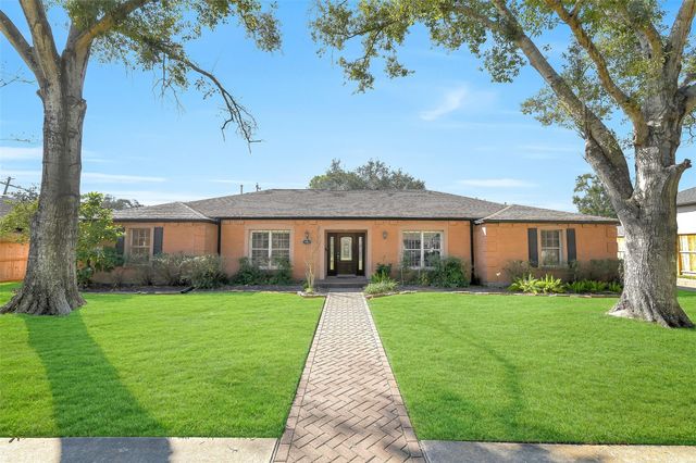 10210 Scofield Ln, Houston, TX 77096 - HAR.com