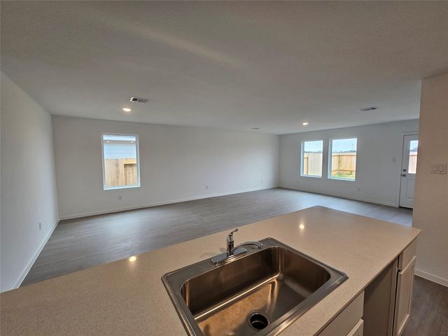 406 Nicholas Rd, Wharton, TX 77488 - HAR.com
