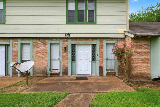 7839 Cook Rd, Houston, TX 77072 - HAR.com
