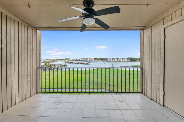 15575 Marina Dr 215C, Conroe, TX 77356 - HAR.com