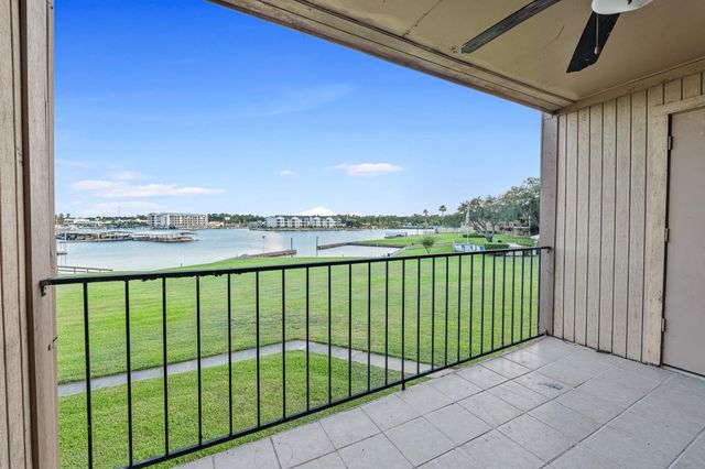 15575 Marina Dr 215C, Conroe, TX 77356 - HAR.com