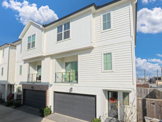 4919 Avenue J, Houston, TX 77011 - HAR.com