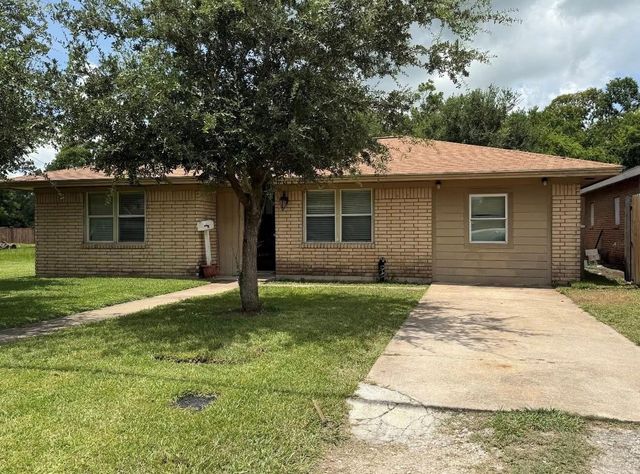 2912 Avenue J P Davis Ave, Bay City, TX 77414 - HAR.com