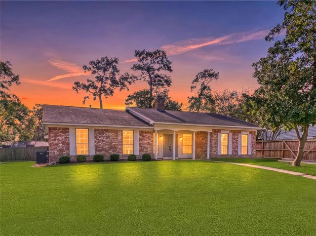 27210 Jimmy Ln, Conroe, TX 77385 - HAR.com