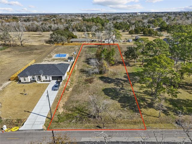 2256 Mamie Ford Rd, Alvin, TX 77511 - HAR.com
