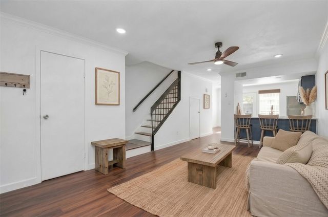 2002 Gentryside Dr #113, Houston, TX 77077 - HAR.com