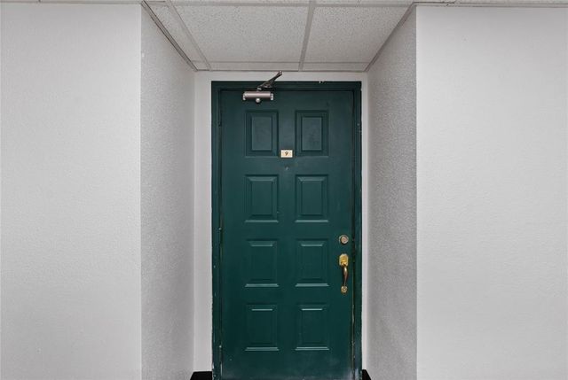 2830 S Bartell Dr #9, Houston, TX 77054 - HAR.com