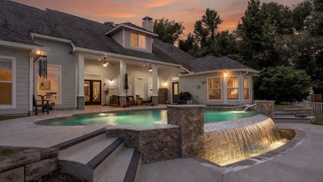 40402 Country Forest Dr, Magnolia, TX 77354 - HAR.com